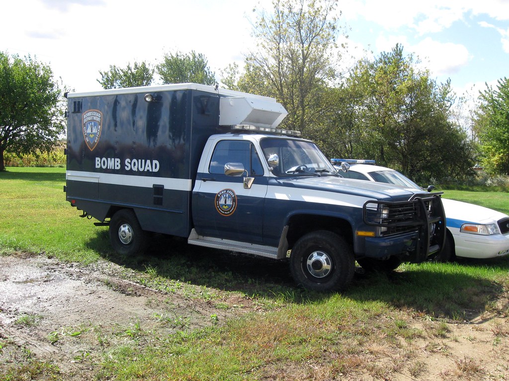 LAPD bomb squad failed to heed warnings in blast - Our Weekly